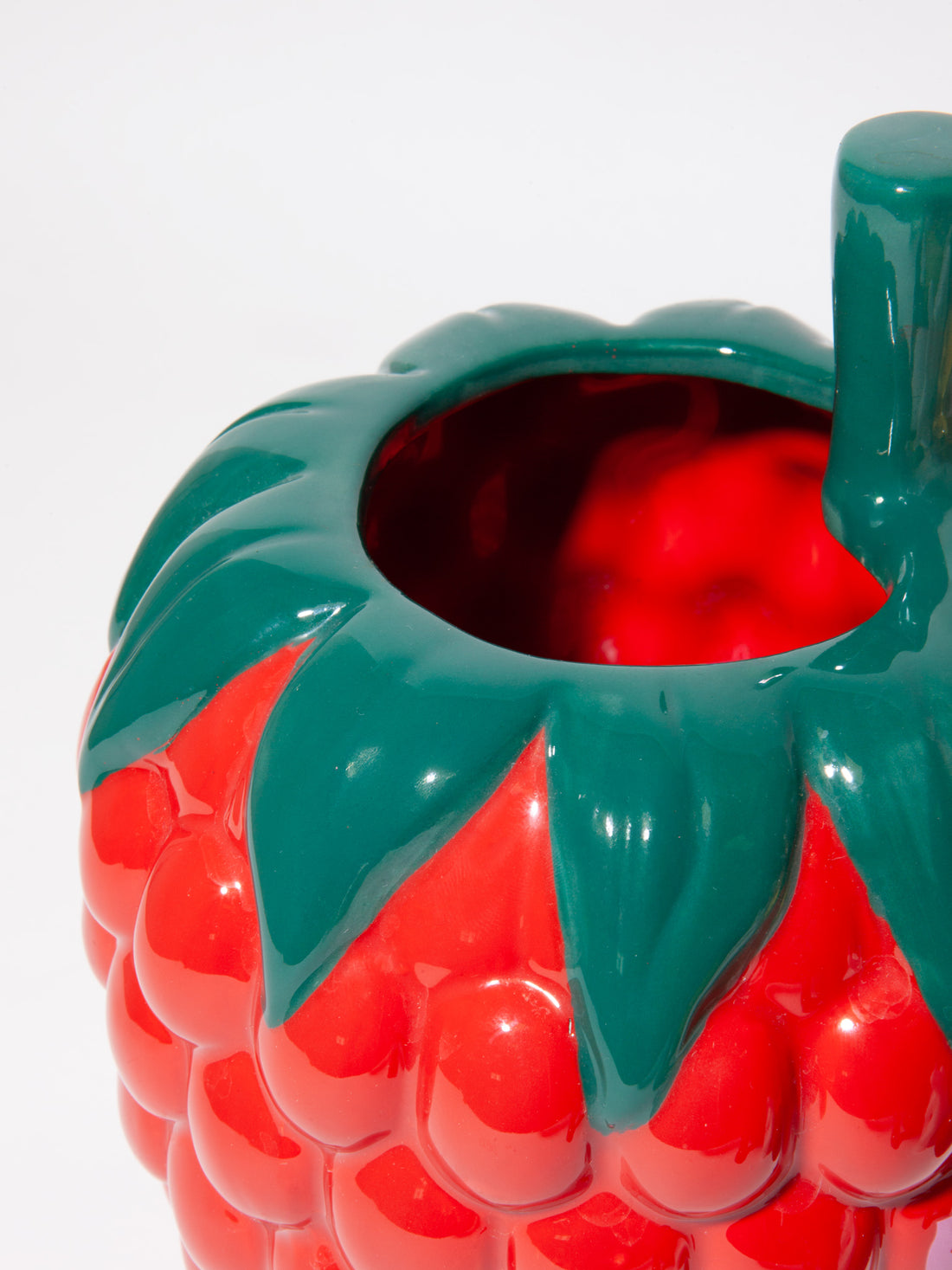 Farmers' Market Raspberry Vase – DOIY Design